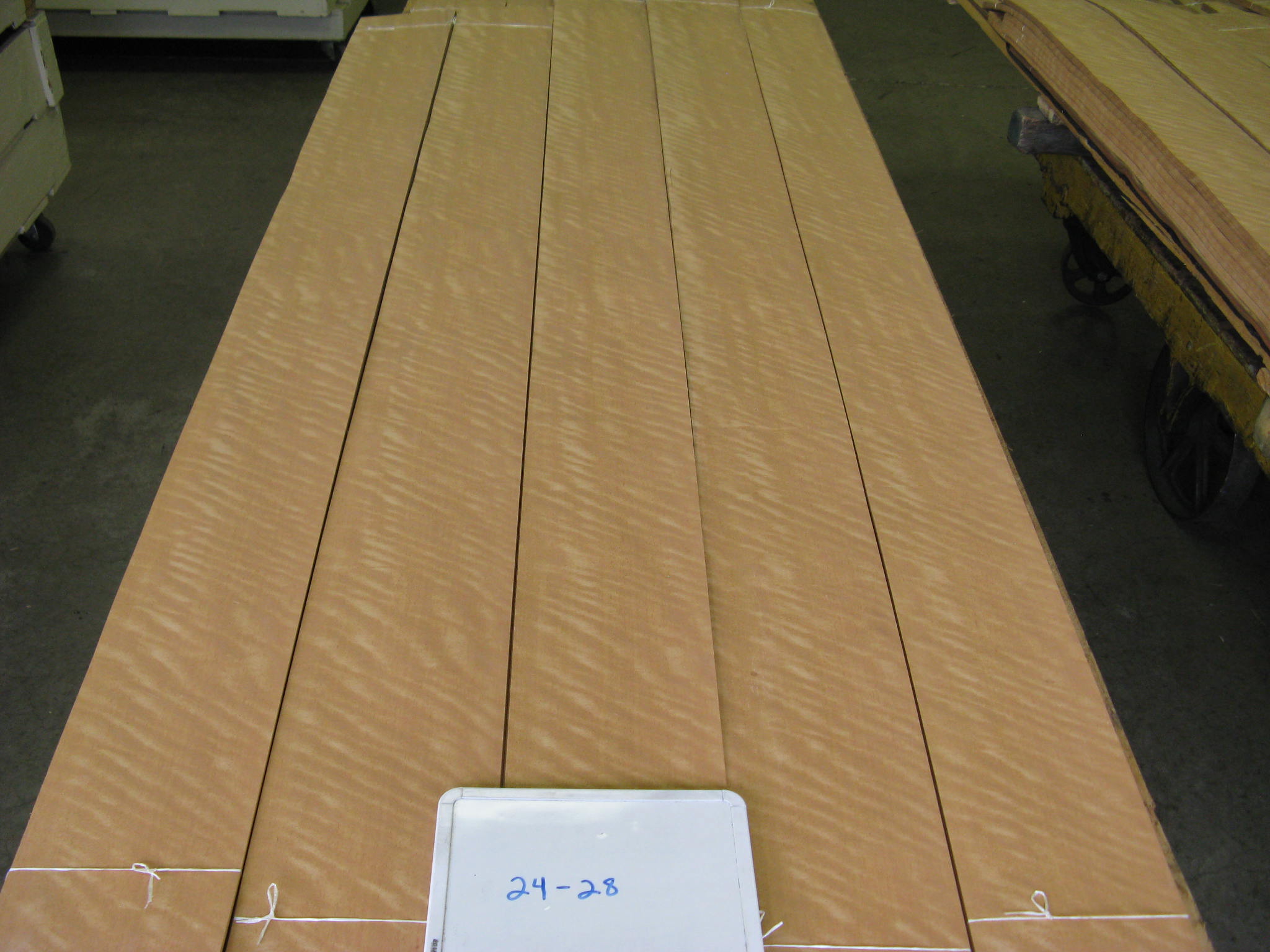 Curupixa / Honeywood – Figured Quarters - Marwood VeneerMarwood Veneer